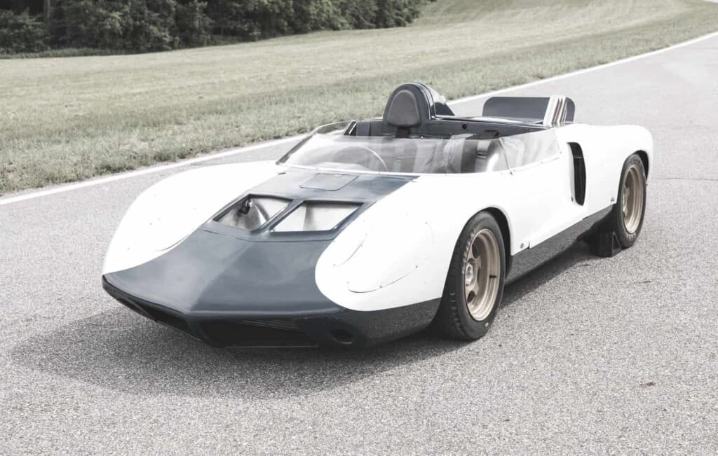 Total Performance, Chevy Style: CERV II, the evolution of the Corvette