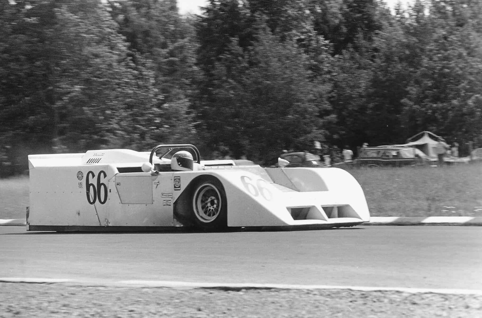 The Chaparral 2J: The Can-Am series had seen nothing like it!