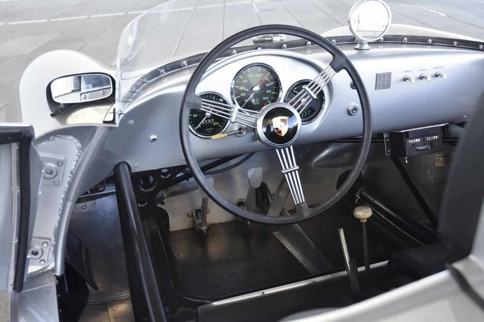 Porsche’s 550 Alpha Spyder: How a new giant-killer was born